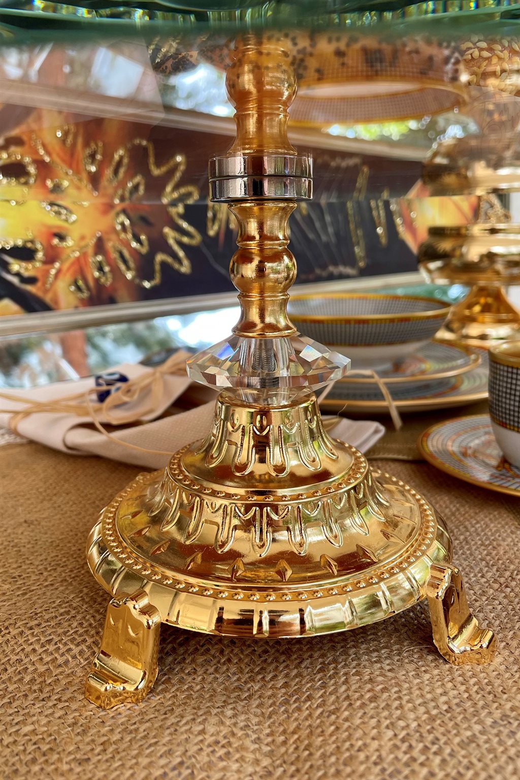 Gold Leg Crystal Round Presentation Stand