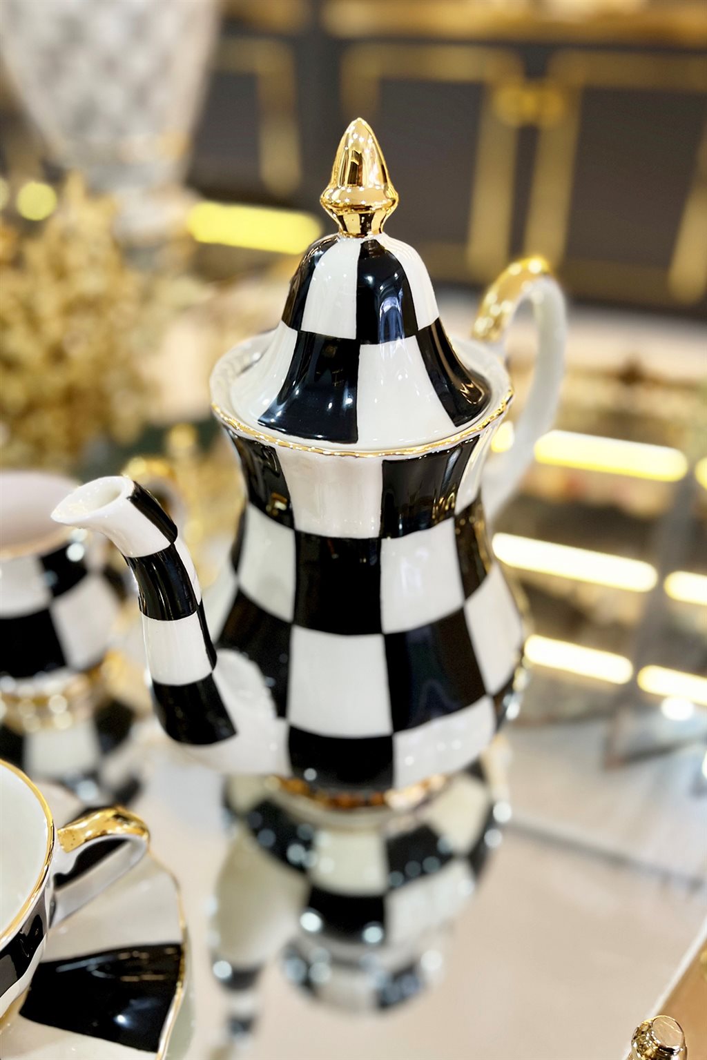 Checkered Black Pitcher Teapot