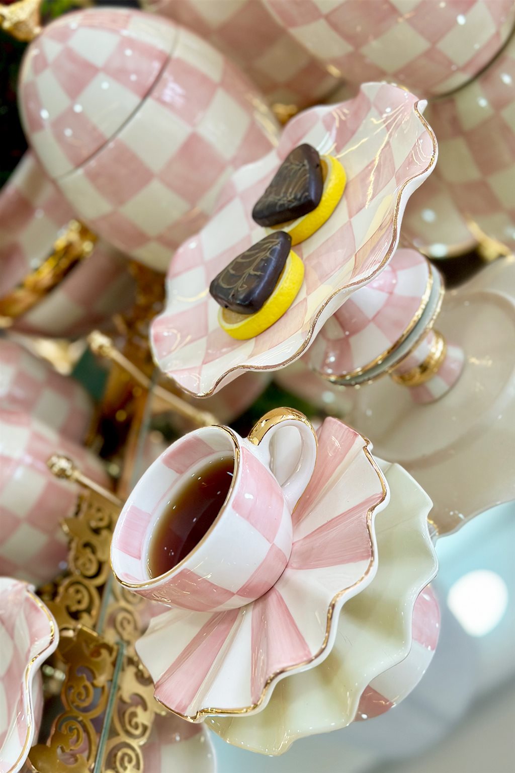 Checkered Pink Single Teacup Set